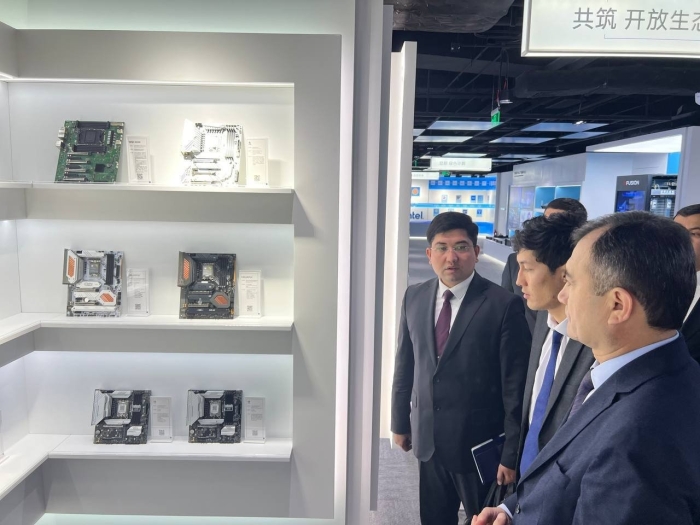 Қашқадарёда замонавий компьютер қурилмалари ишлаб чиқарилади