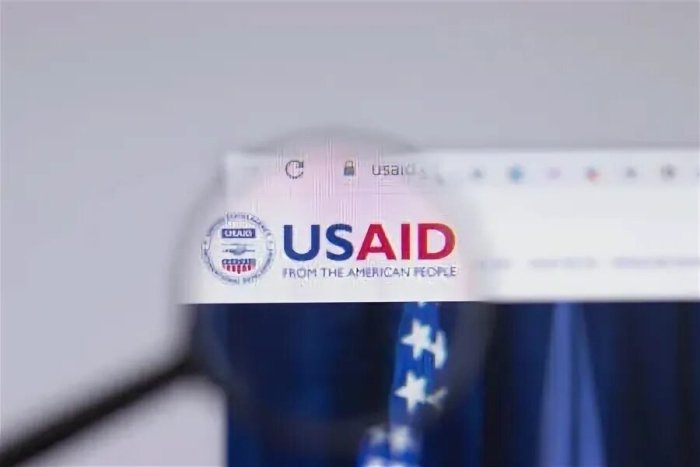 Tramp ma’muriyati USAID’ning 90% shartnomalarini bekor qiladi
